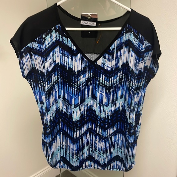 Carol Rose | Tops | Carol Rose Blue Geometric Print Blouse With Black ...
